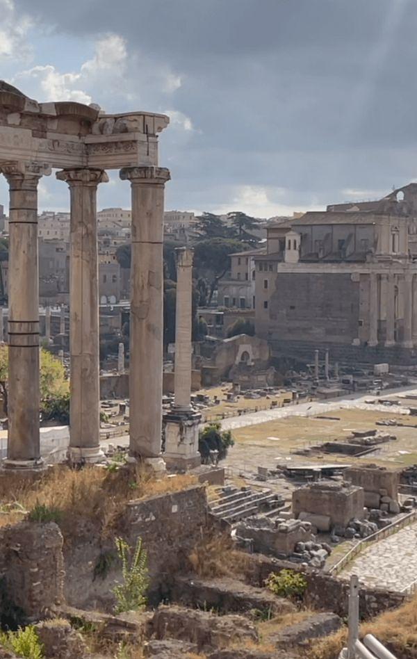 Ancient Roman Ruins: A Virtual Walk-through -- Wavy Marketplace ...