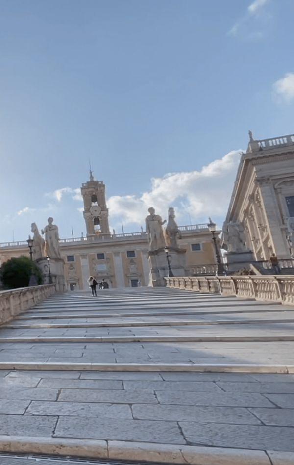 Ancient Roman Ruins: A Virtual Walk-through -- Wavy Marketplace ...